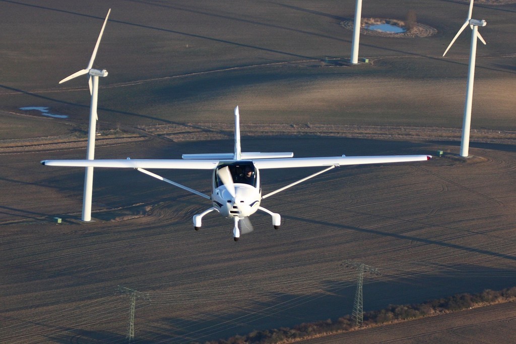 Remos GX - Light sport aircraft seller/dealer in USA & India | JetExe ...